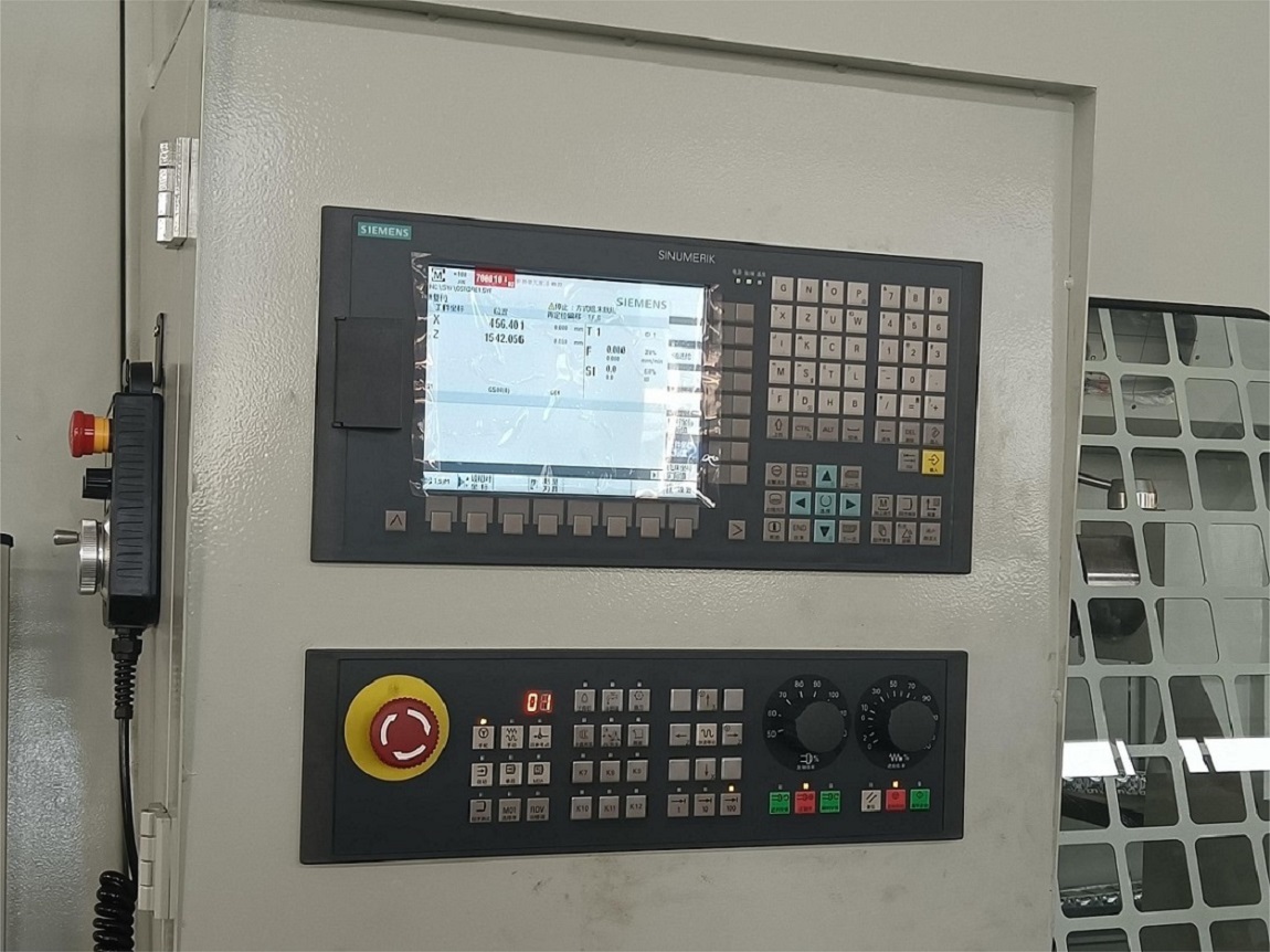 CNC Lathe-L China factory_China manufacture_China supplier - DEZHOU RUIFENG MACHINE TOOL CO., LTD.