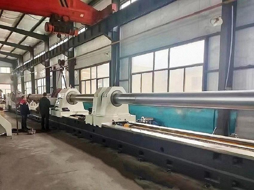 Highly Specialized Deep Hole Machine For Cylindrical Deep Gap ...